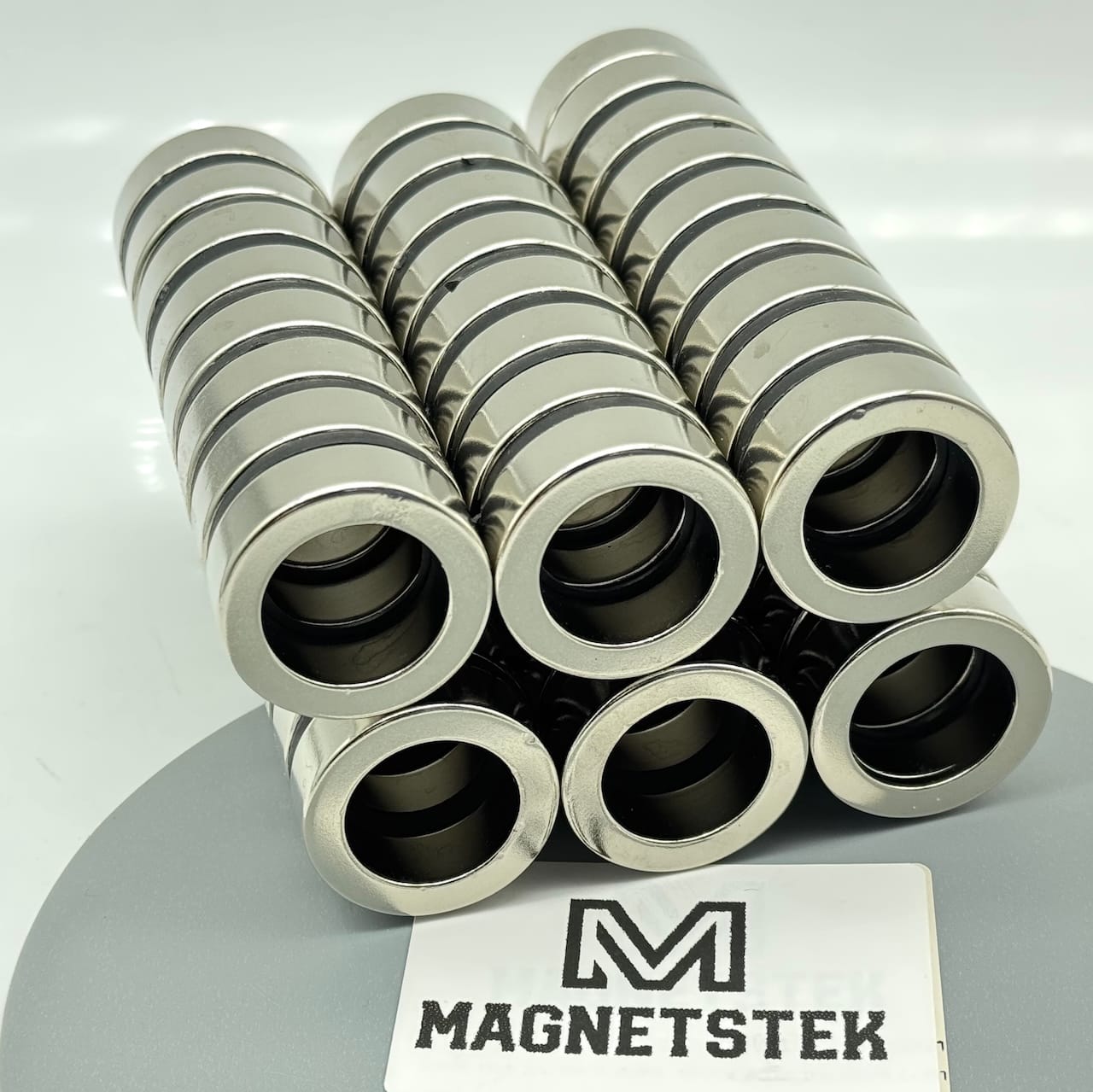 Custom Quality Ring Magnets from MagnetsTek
